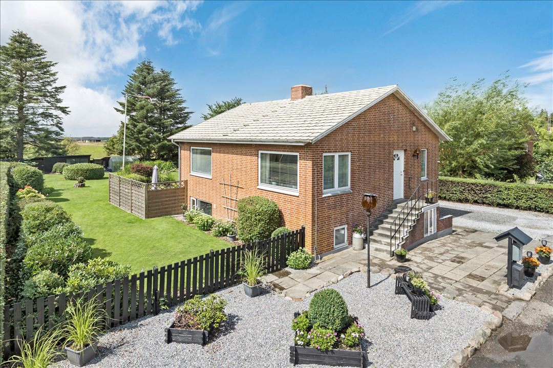 Boliger til salg på Skovbakken 8766, Nørre Snede - EDC Boligindeks