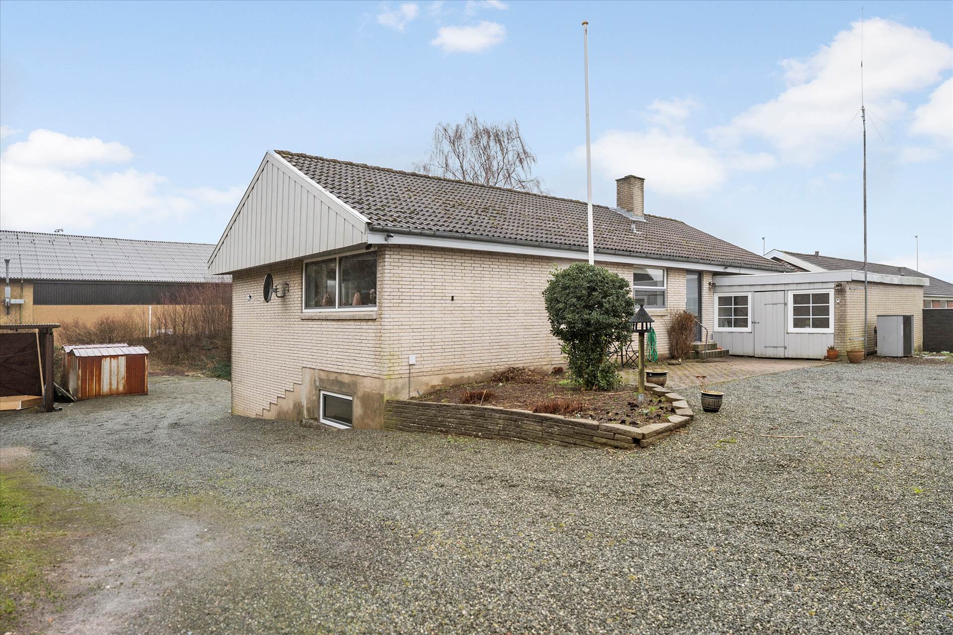 Villa til salg - Engvej 9