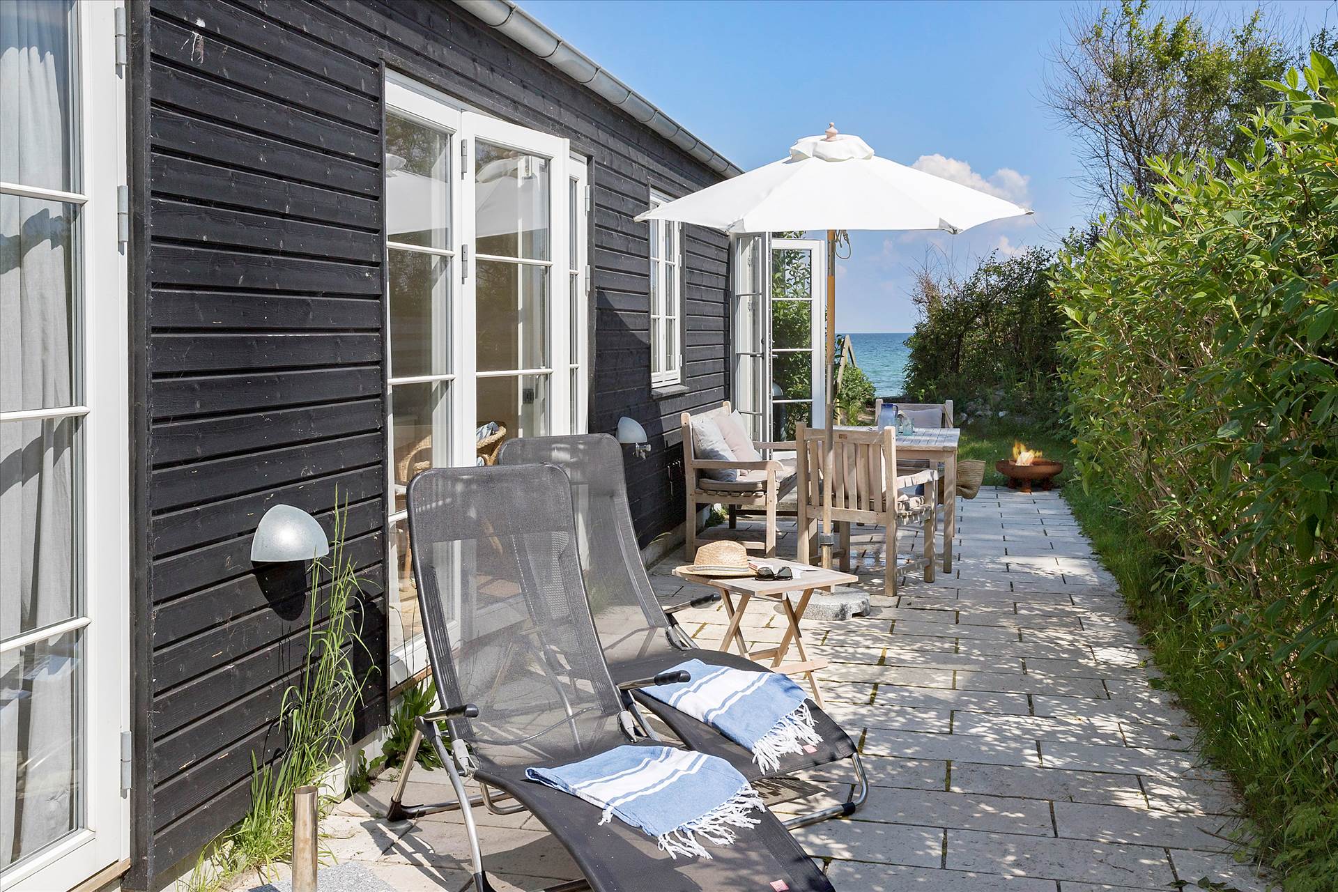 Sommerhus til salg - Strandvejen 63, Ballen