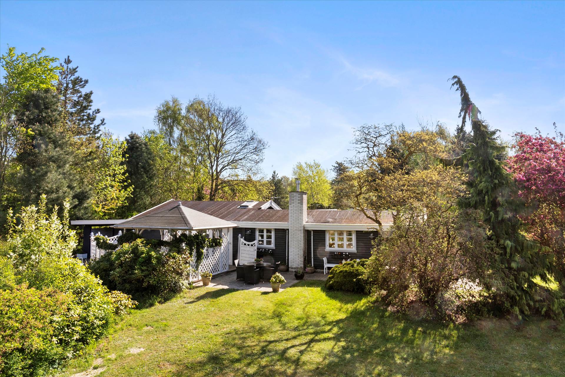 Fritidshus til salg - Solbærvænget 2, Hald Strand