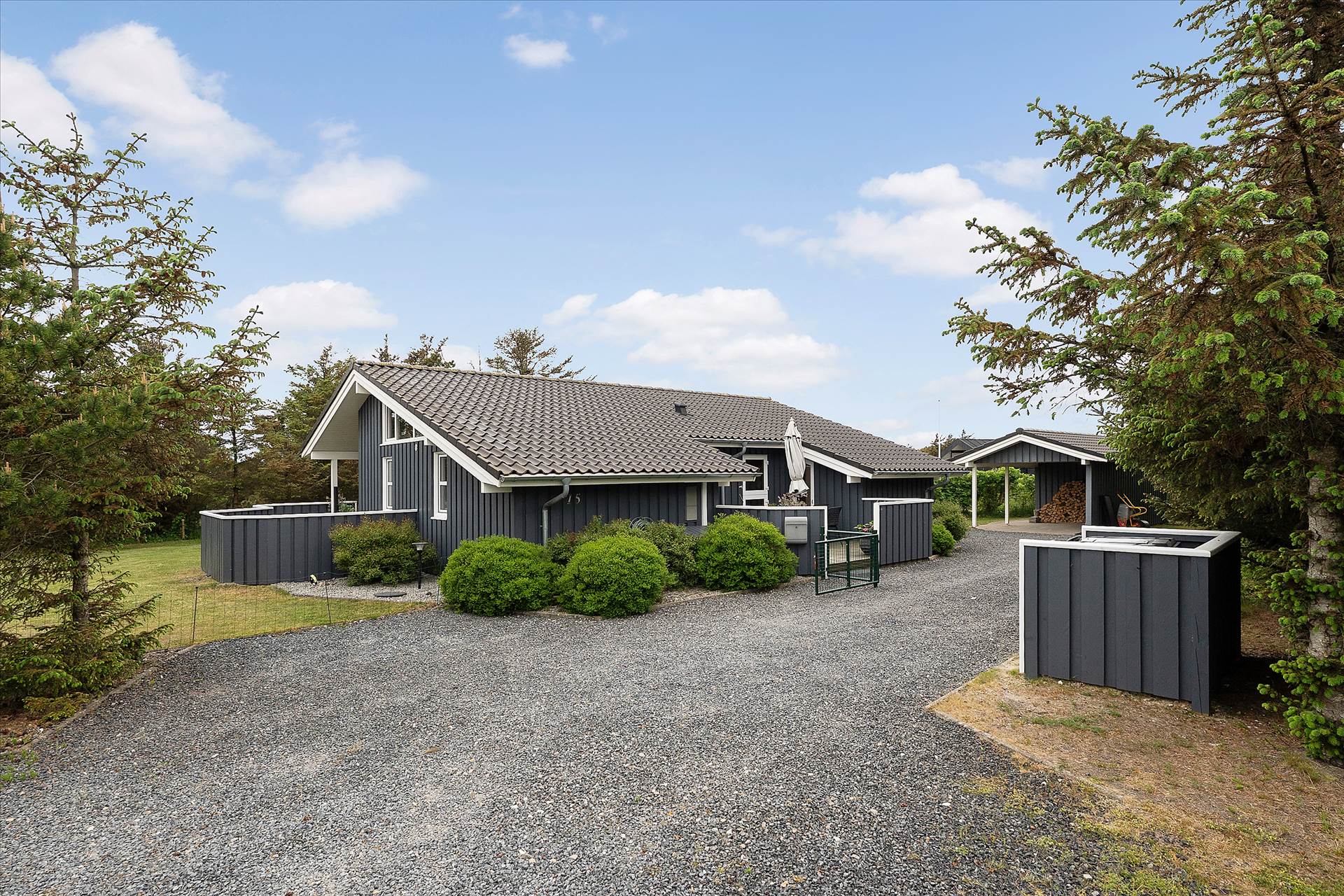 Sommerhus til salg - Sdr. Strandvej 15